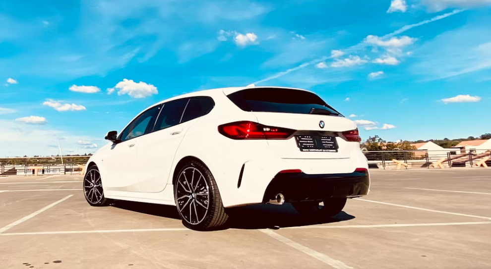 How to wash a BMW 1 Series?